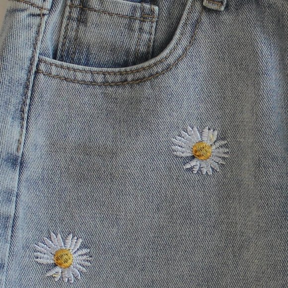 Skirts | Nwt 2piece Set Daisy Denim Skirt And Tee | Poshmark